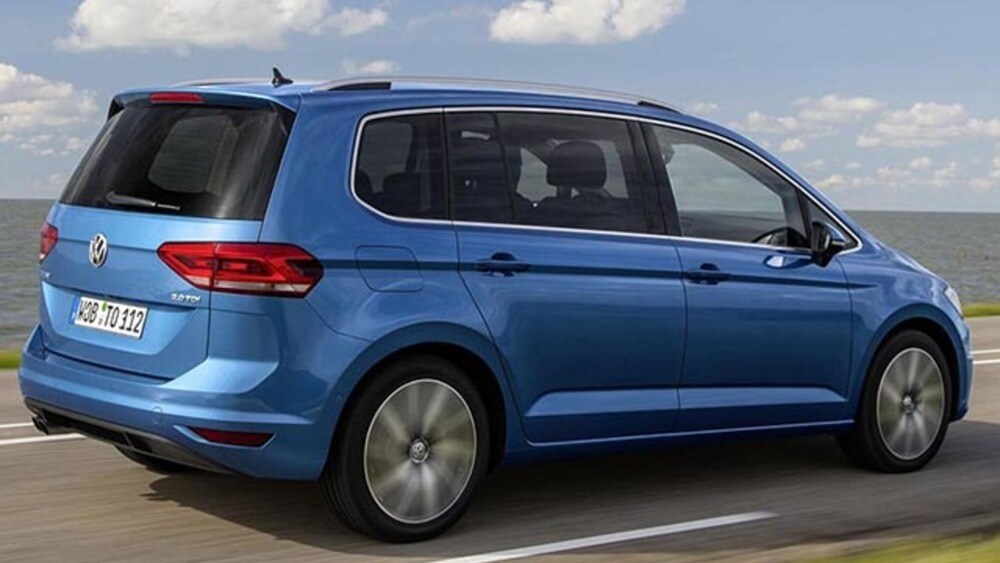 Volkswagen Touran, primo test - Auto.it