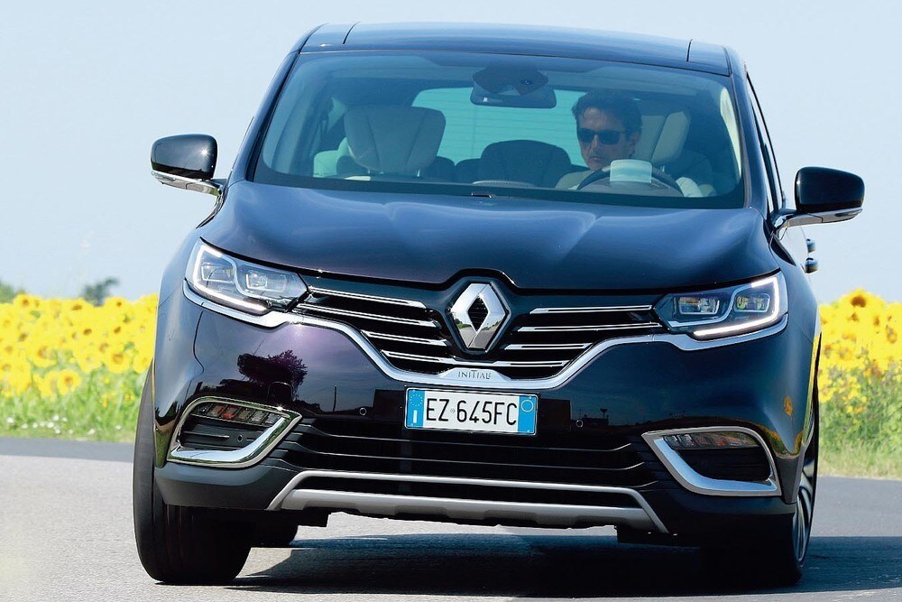 Renault Espace prova nell'iperspazio | Auto.it