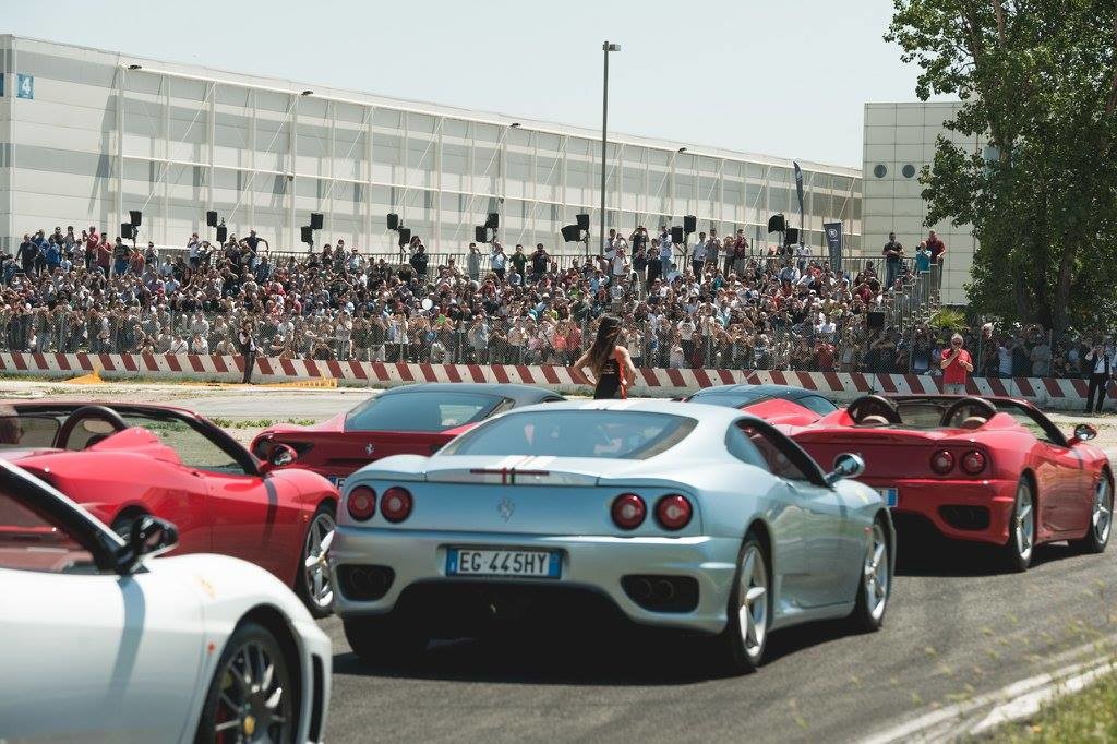 Supercar Roma, show a motore nella Capitale | Auto.it