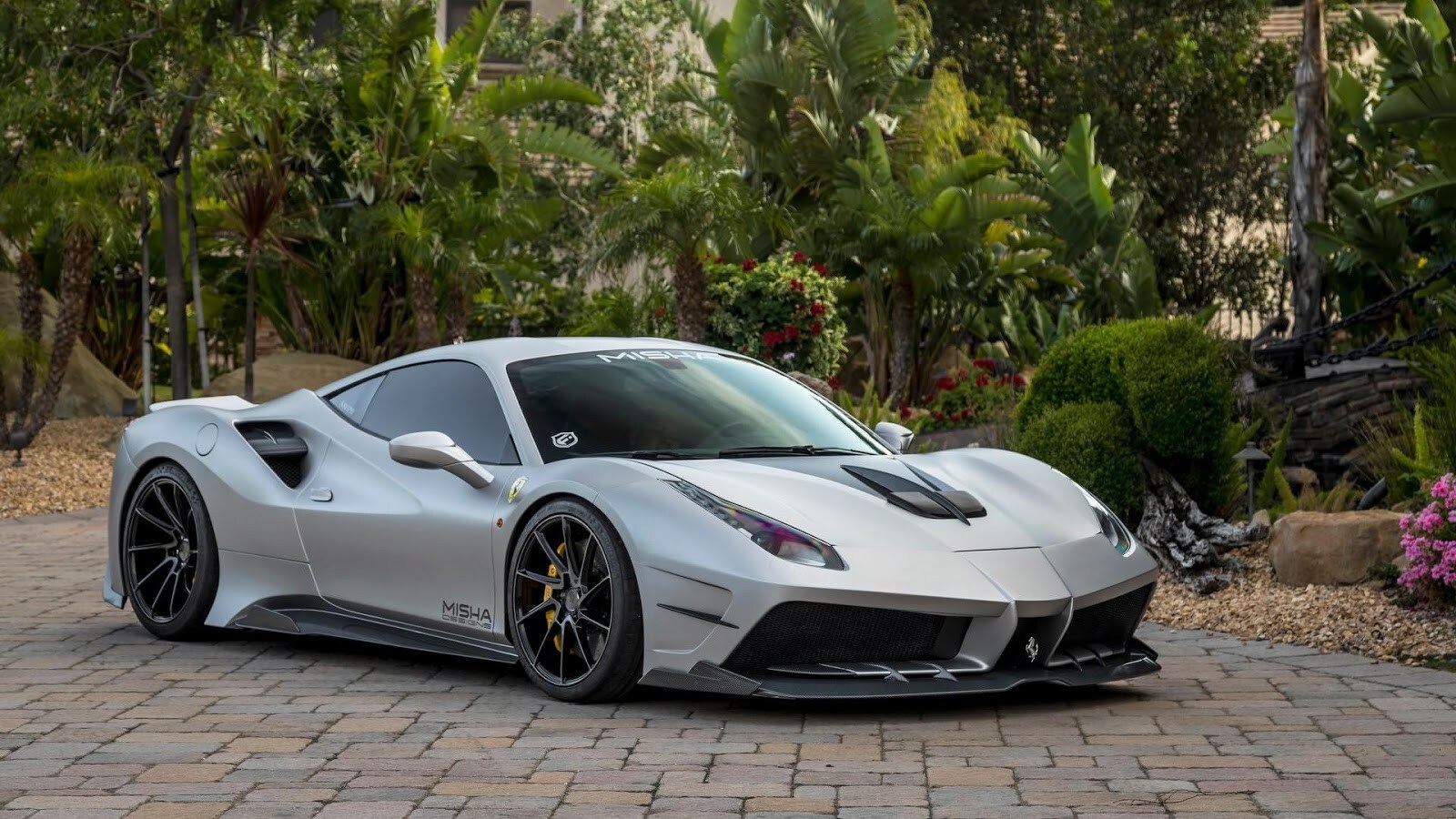 Ferrari 488 GTB, Misha Design riscrive lo stile | Auto.it