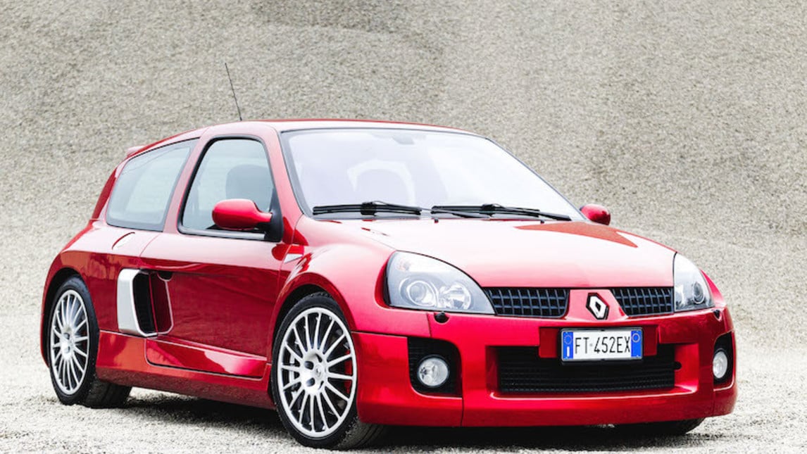 Renault Clio V6 Phase 2: tutte le foto - Auto.it
