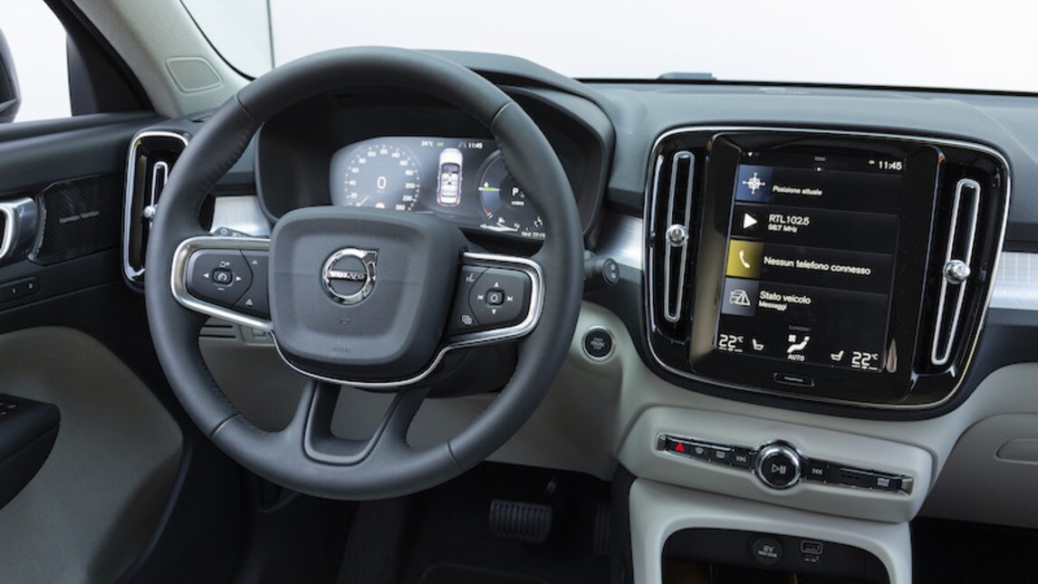 Prova Volvo CX40 T5 Recharge plug-in: le foto - Auto.it