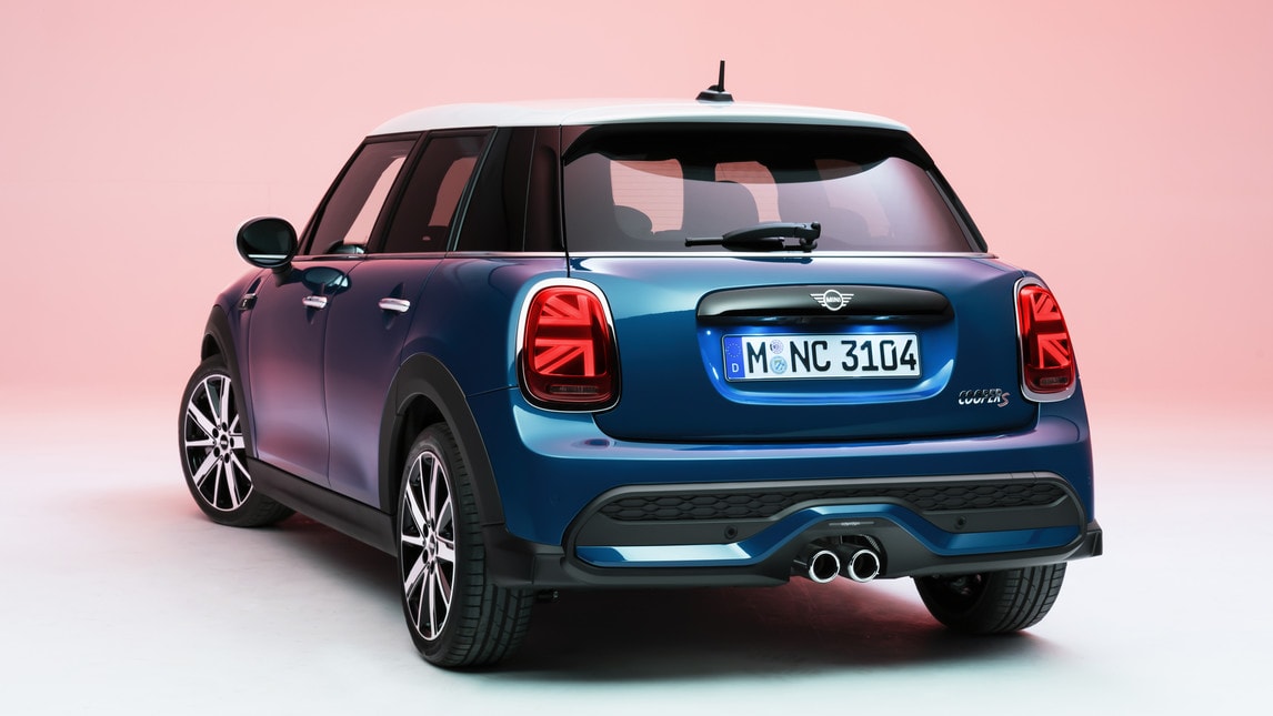 Mini Cooper S 5 porte restyling 2021 - Auto.it