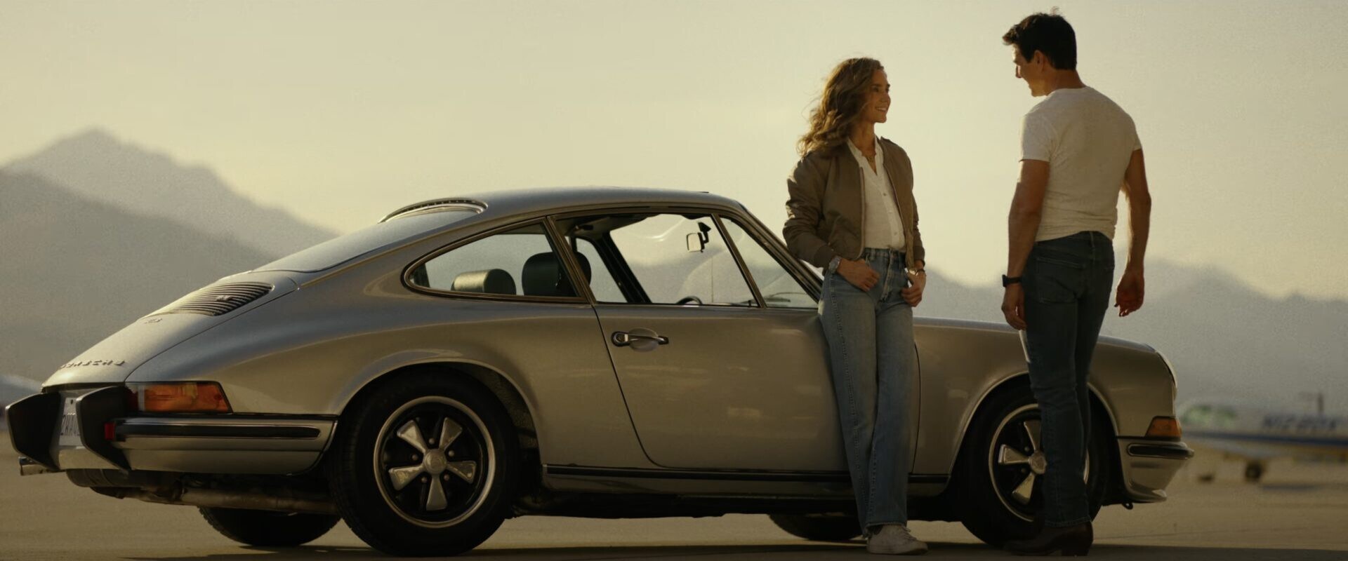 Porsche Torna Con Maverick Per Il Sequel Di Top Gun Auto it