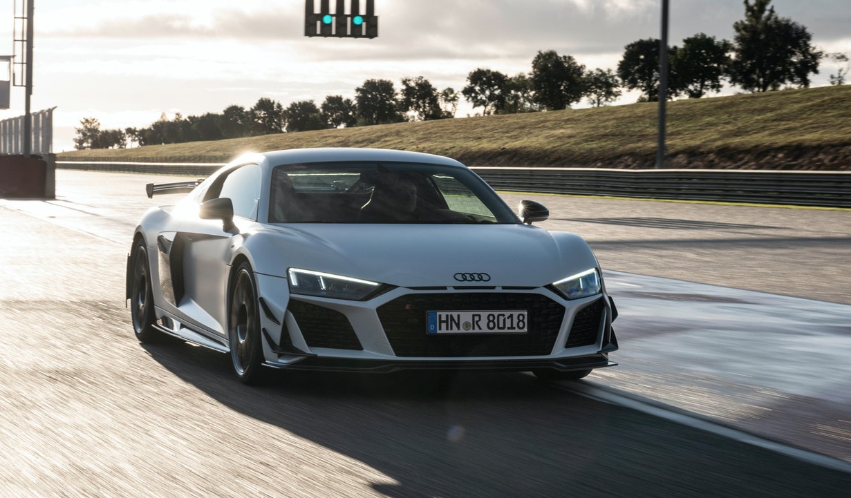 Audi R8 Coupé V10 GT RWD, il test in pista della supercar - Video | Auto.it