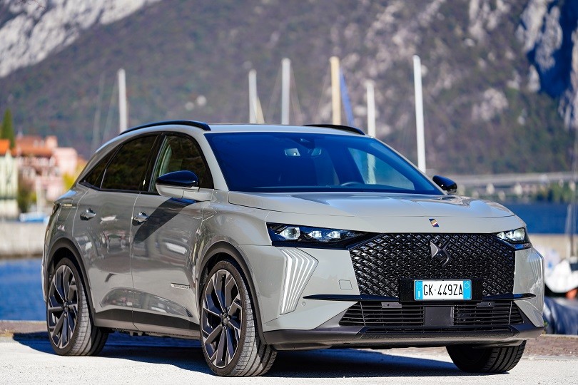 DS7 4x4 360 E-Tense, il nostro test drive - Video | Auto.it