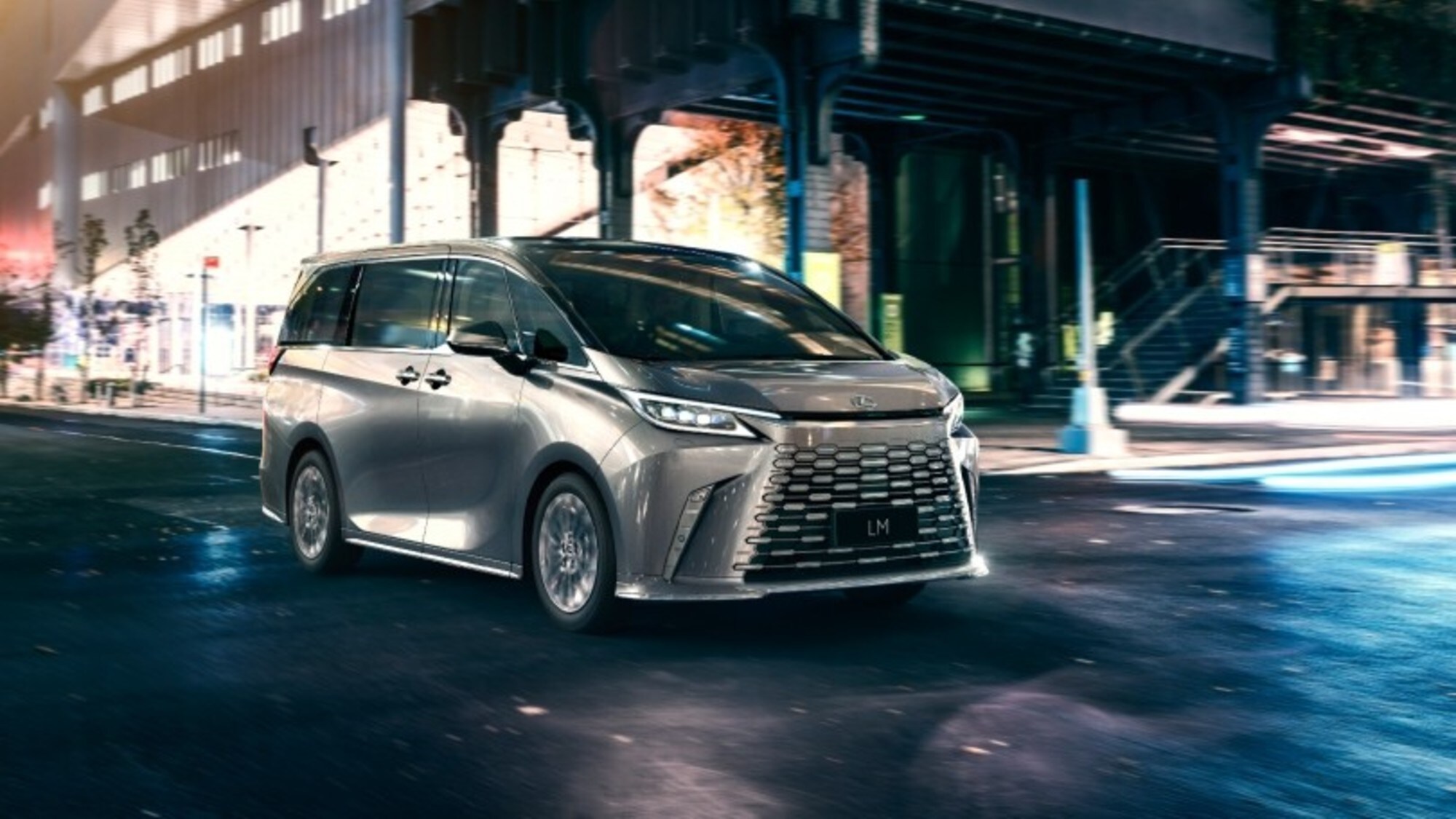 Lexus LM, il nuovo luxury van apre le porte ad un nuovo tipo di ...