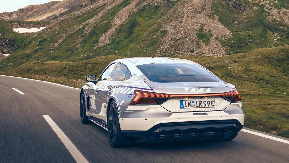 Audi RS e-tron GT ice race edition, supersportiva delle nevi | Auto.it