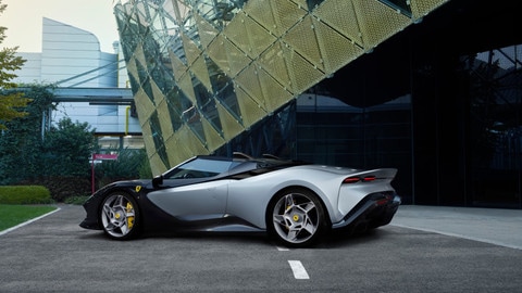 Ferrari SP-8, una specialissima debutta alle Finali Mondiali al Mugello ...