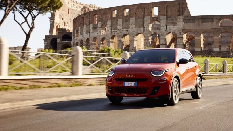 Nuova Fiat 600 Hybrid, via agli ordini: prezzo, allestimenti e versioni ...