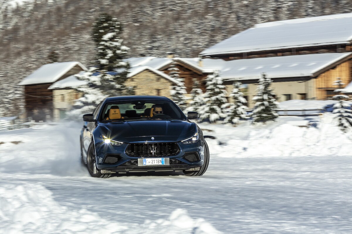 La prova della Maserati Ghibli 334 Ultima, super berlina italiana ...