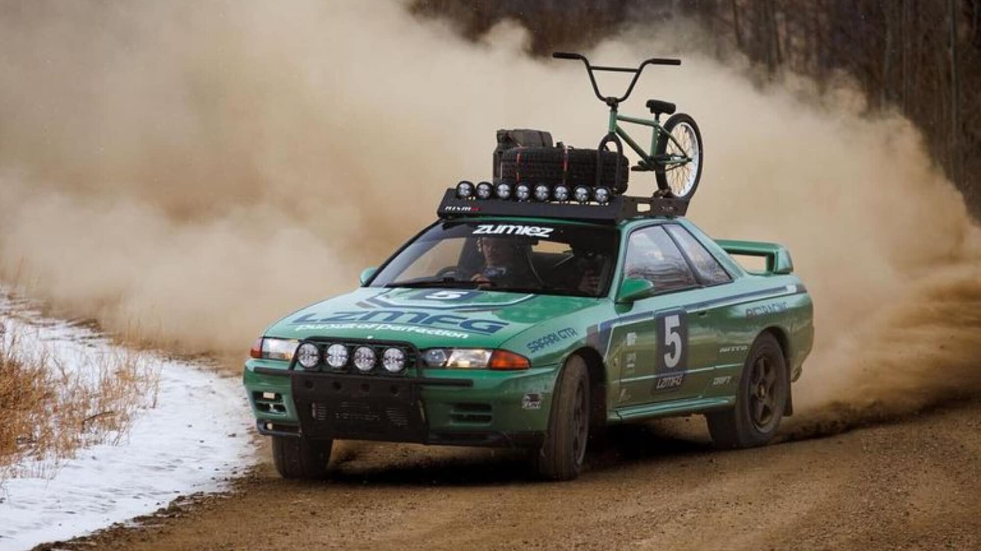 Adam LZ trasforma la Nissan Skyline in un fuoristrada | Auto.it