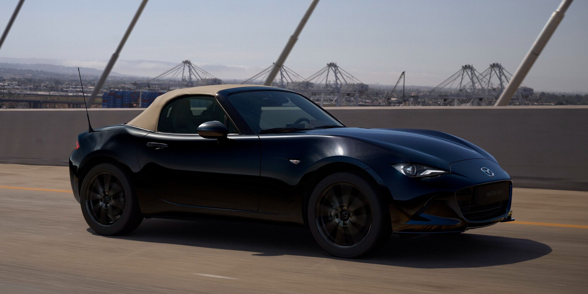 Mazda MX-5 2024, torna l'highlander: prezzi e versioni | Auto.it