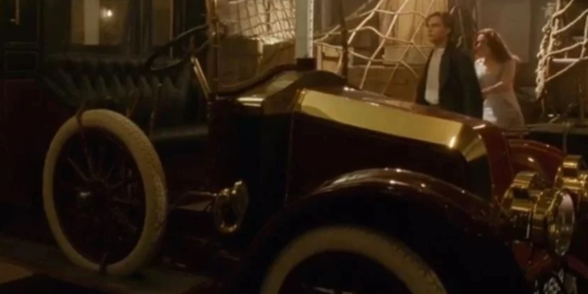 La Renault d'epoca di Jack e Rose è ancora dentro il Titanic | Auto.it