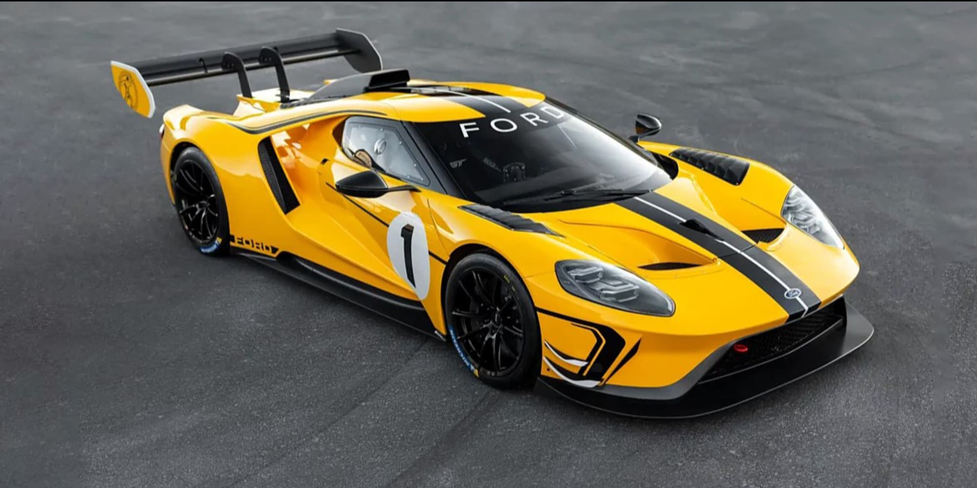 Ford GT MK2, splendido esemplare in giallo all’asta | Auto.it