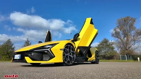 Lamborghini Revuelto, la prova completa - Video | Auto.it
