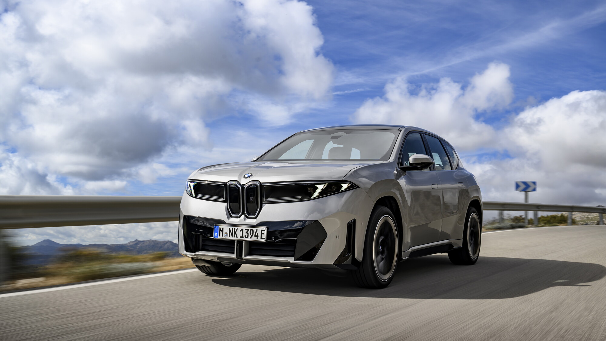 BMW iX3, primo test impressioni | Auto.it